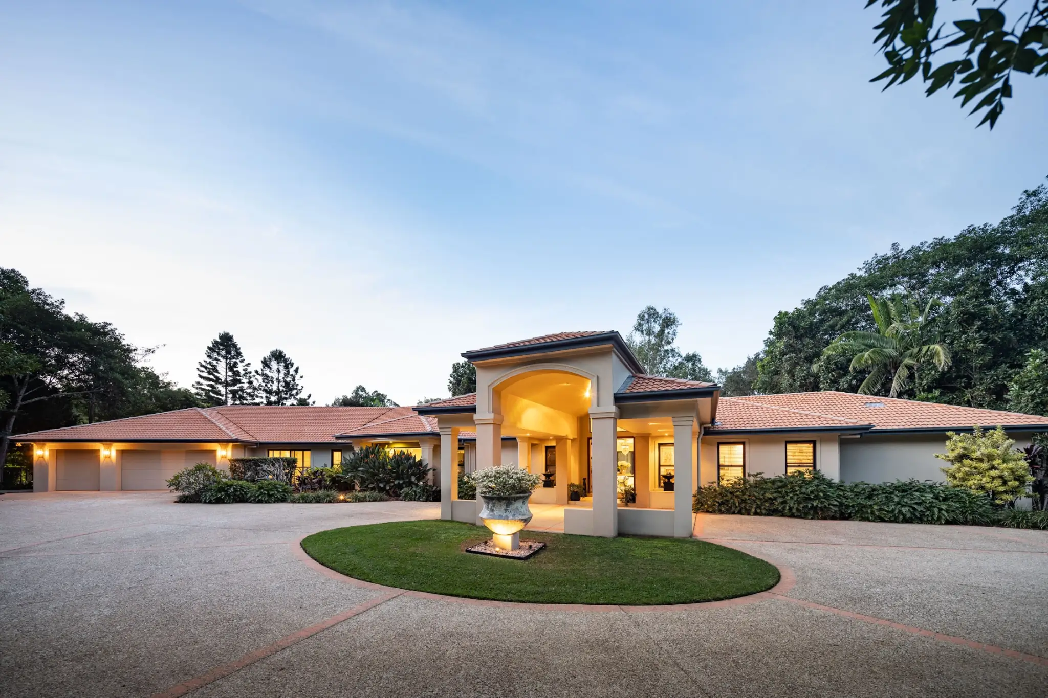 Acreage Gardening Services for Brisbane - Avagoodweekend Greenscapes